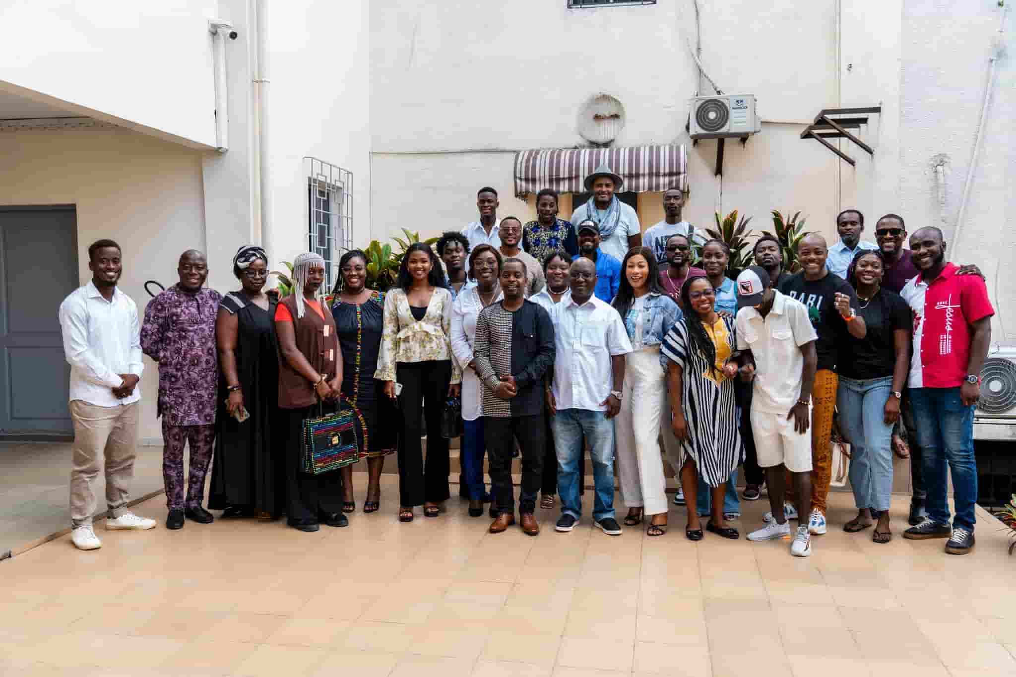 Éric Didia Yao Constant : une voix fondatrice de la radiophonie ...